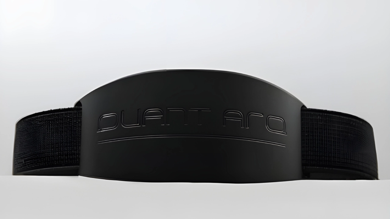 Das QUANT ARQ ARMBAND - Quantarq Yanoli